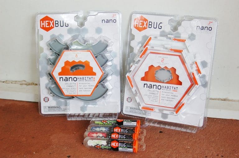 Hexbug Hive Habitat Set & Glow in the Dark Nano Habitat Set Review