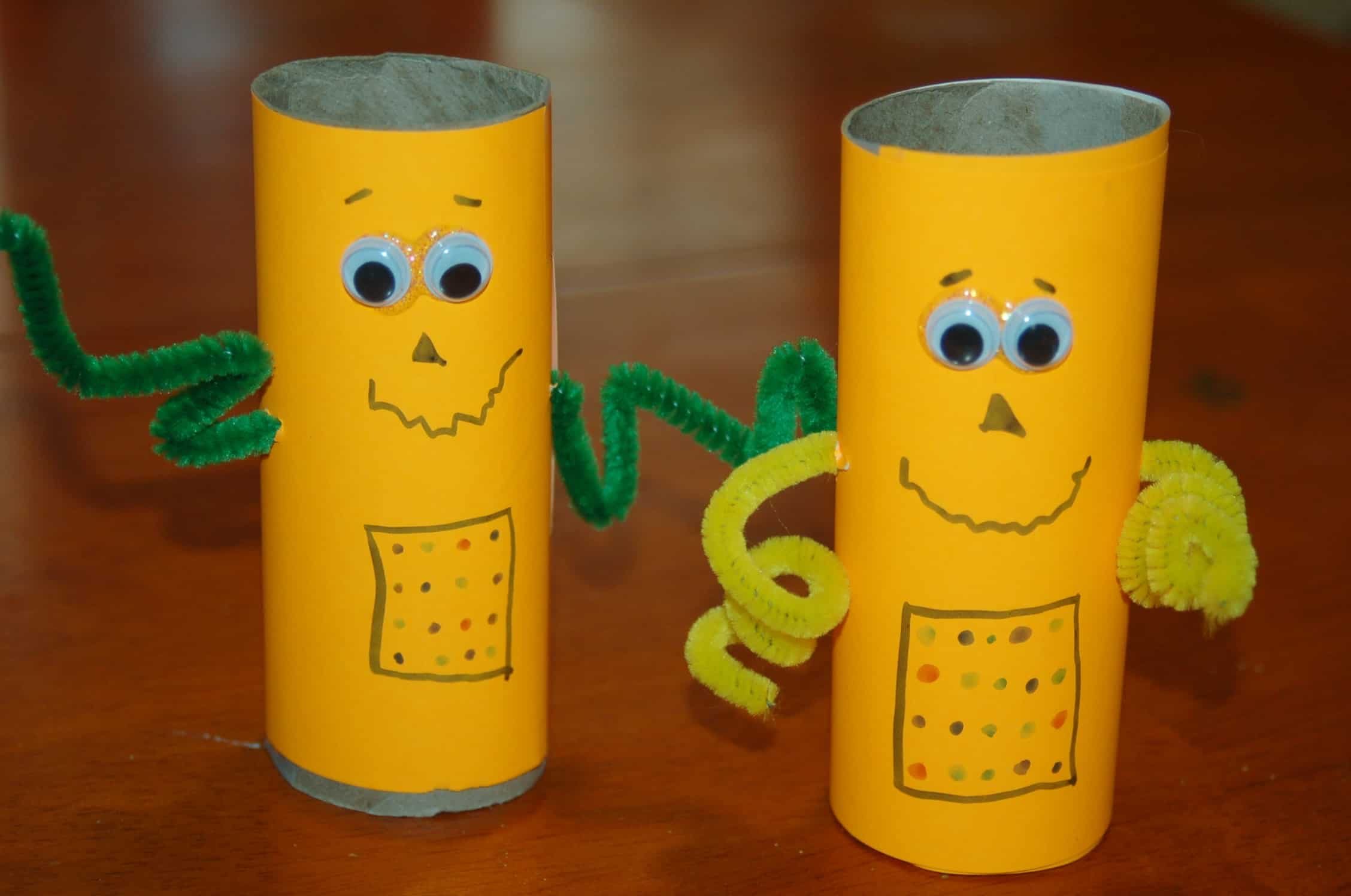 Classroom Friendly Toilet Paper Tube Robots