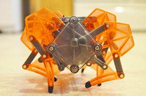 NEW HEXBUG Battle Spider and Strandbeast Micro Robotic Creatures