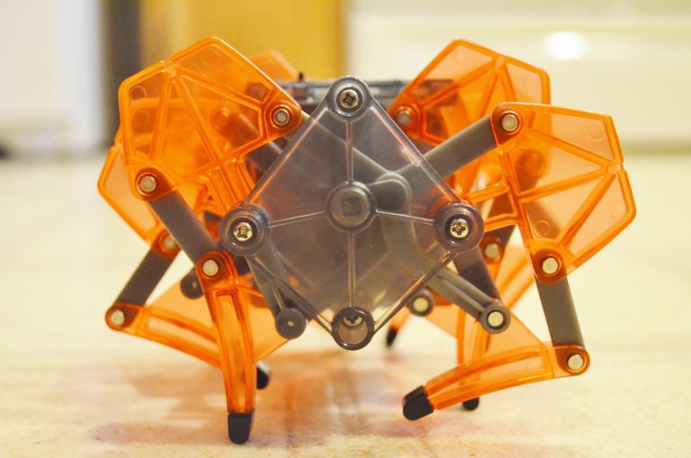 NEW HEXBUG Battle Spider and Strandbeast Micro Robotic Creatures