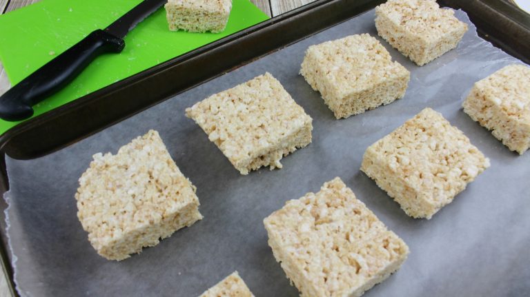 Father's Day Recipe for Kids: Hole in One Golf Ball Rice Krispies
