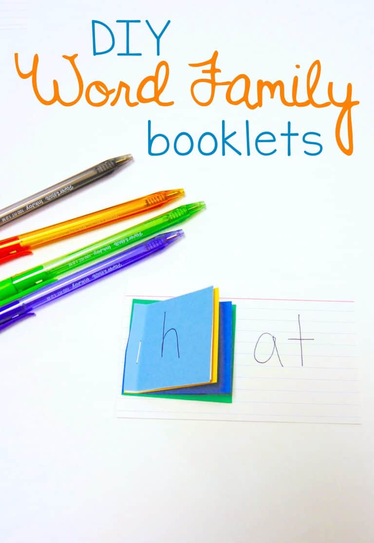 Easy DIY Word Family Booklet for Center Activities