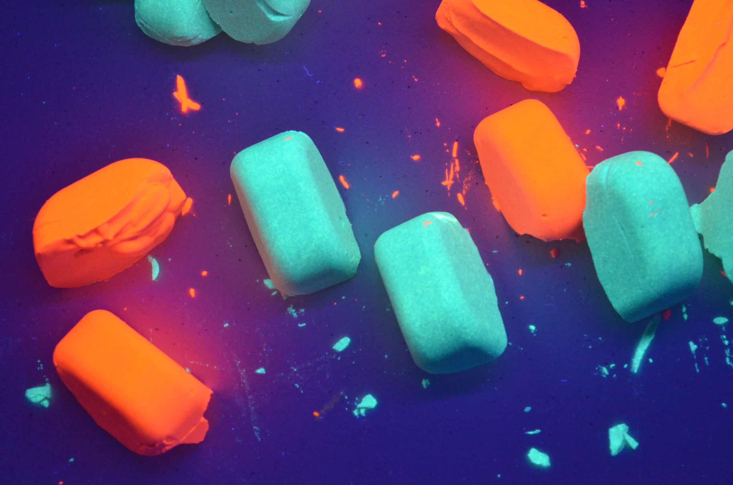 How to Make Glow in the Dark Chalk Recipe - Galactic Space Rocks